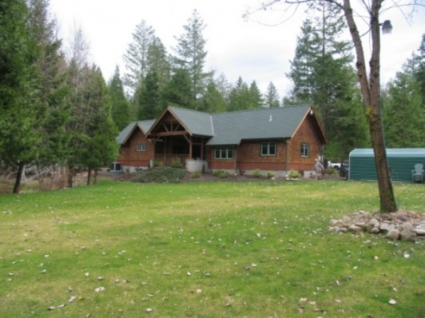 Resort for Sale - 54432 McKenzie Hwy, McKenzie Bridge OR